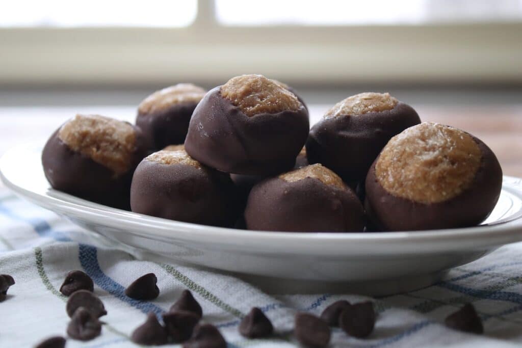 Healthy Buckeyes Recipe (5 Simple Ingredients) - From Scratch Farmstead